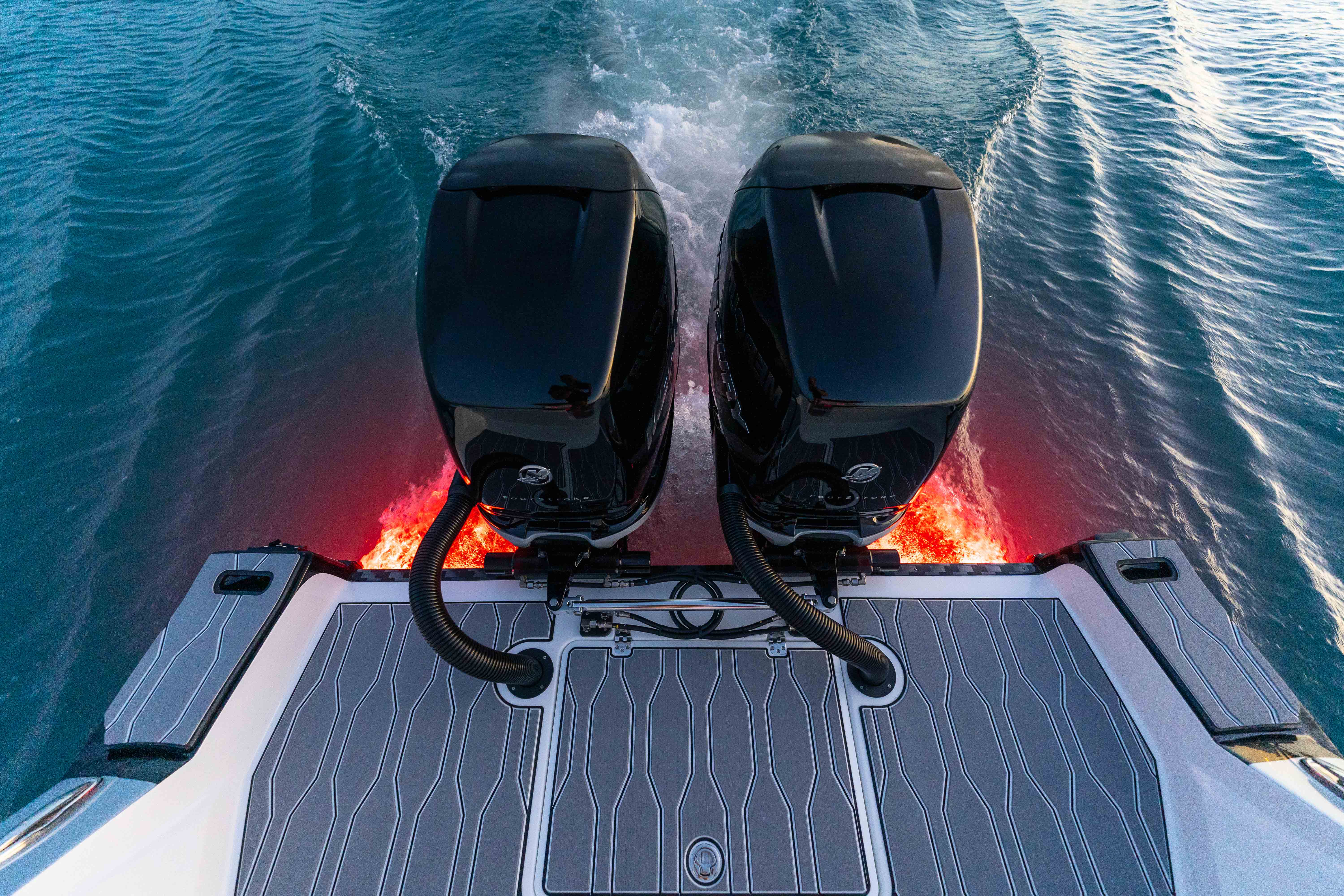 32 CCX Center Console Boat |Sunsation Powerboats